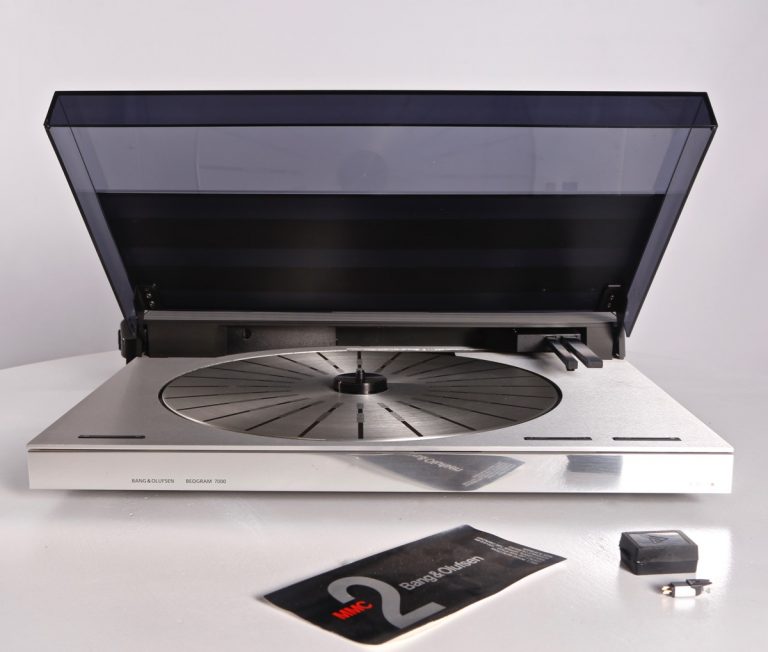 B&O BeoSystem 7000, 6500, 5500 rare pieces from the pre-owned B&O ...