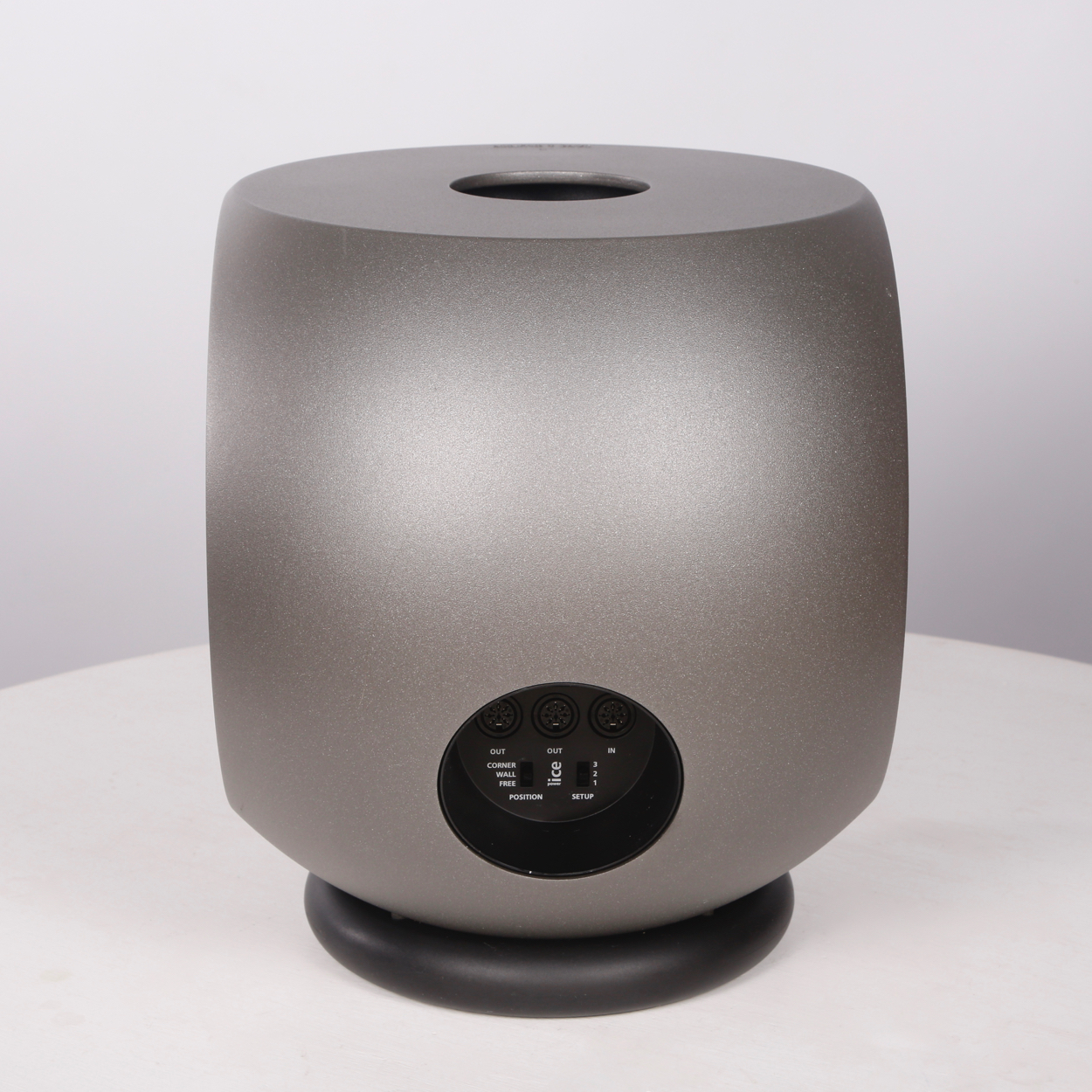 B&O BeoLab 2 Subwoofer - Aluminium