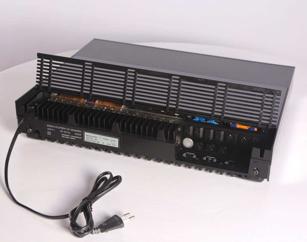 B&O BeoMaster 6500 Amplifier / Tuner - Aluminium